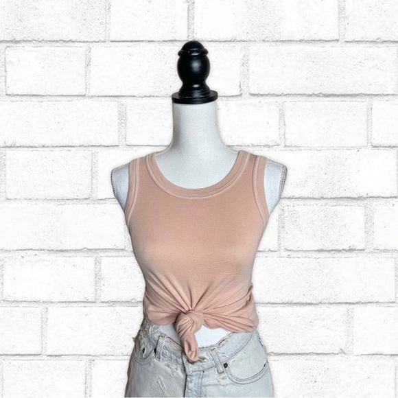 Fabletics | Tops | Fabletics Blush Pink Mauve Racer Back Athlesiure ...